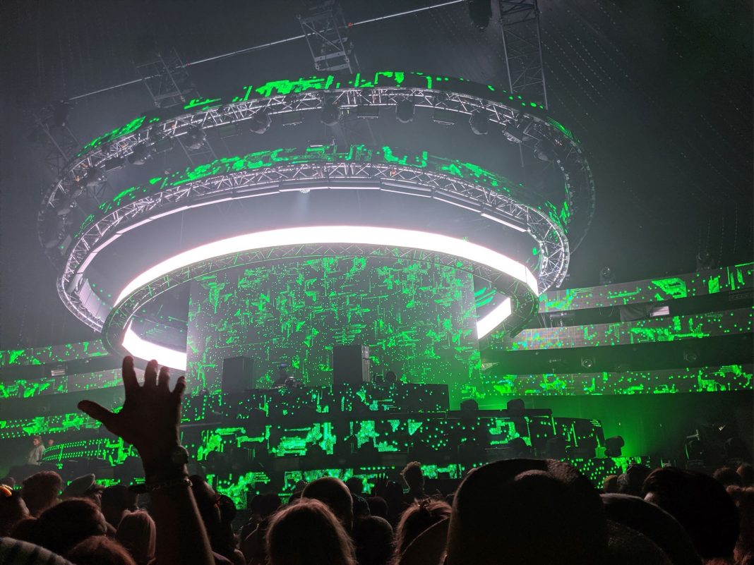 Eric Prydz ignites a memorable Cirez D set at Tomorrowland 2019 [WATCH ...