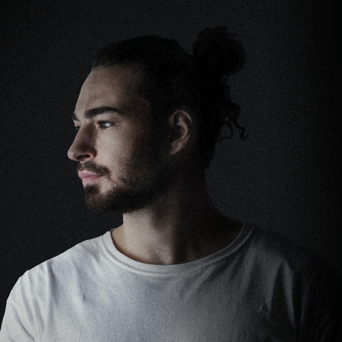 Crankdat brings light to a 'Dark Room' on new melodic dub single ...
